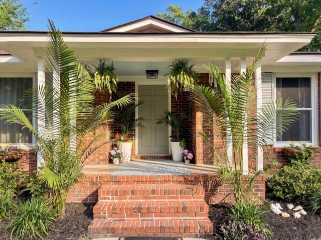 732 Canary Drive