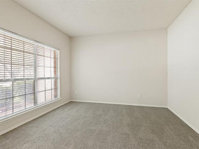 732 Fox Run Trail