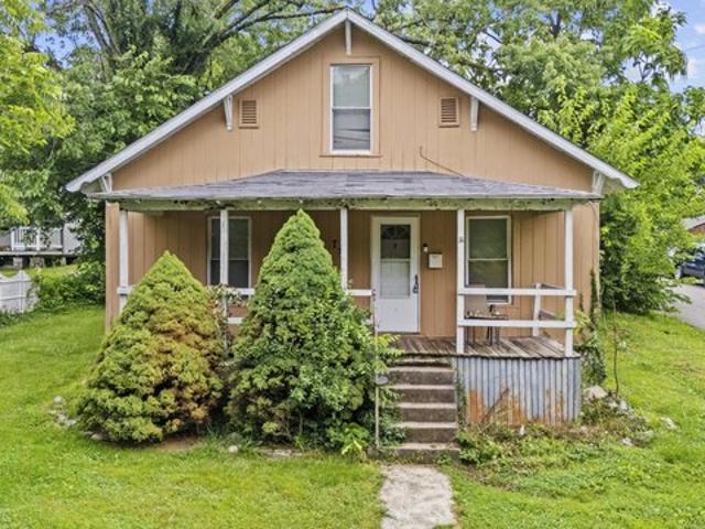 732 Hillcrest Ave, Frankfort, KY 40601