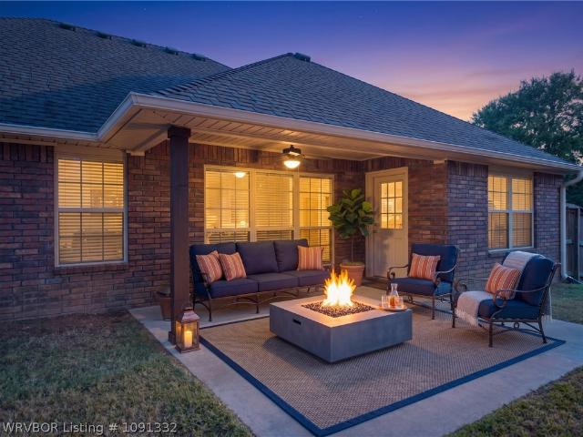 732 Live Oak Drive