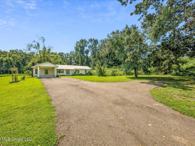 732 Mississippi 30