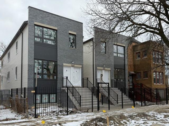 732 N Pine Ave, Chicago, IL 60644