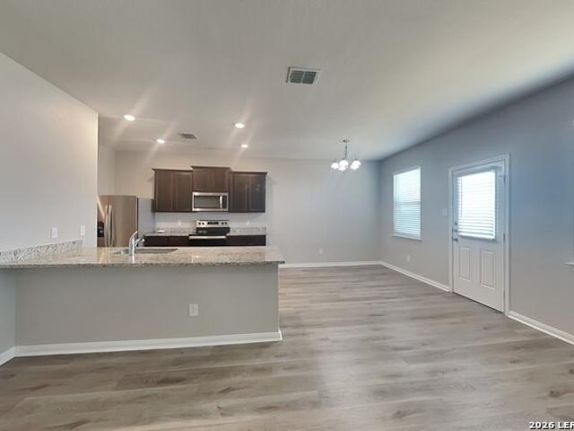 732 Shoal Creek
