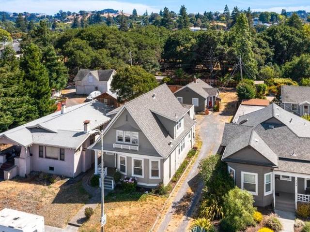 732 Petaluma Blvd S, Petaluma, CA 94952