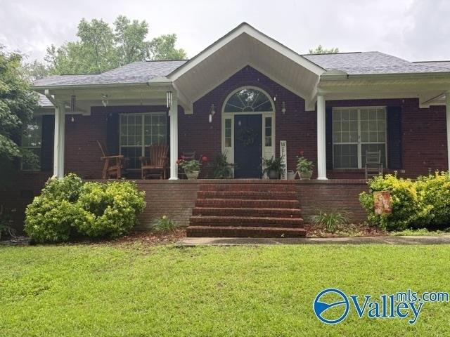 732 Wheeler Dr NE, Arab, AL 35016