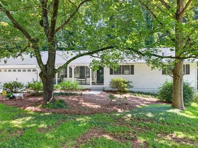 732 Windy Dr, Stone Mountain, GA 30087