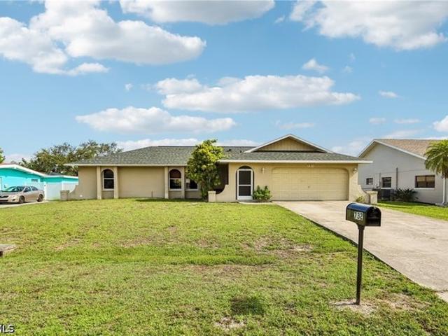 732 Tower Dr, Cape Coral, FL 33904