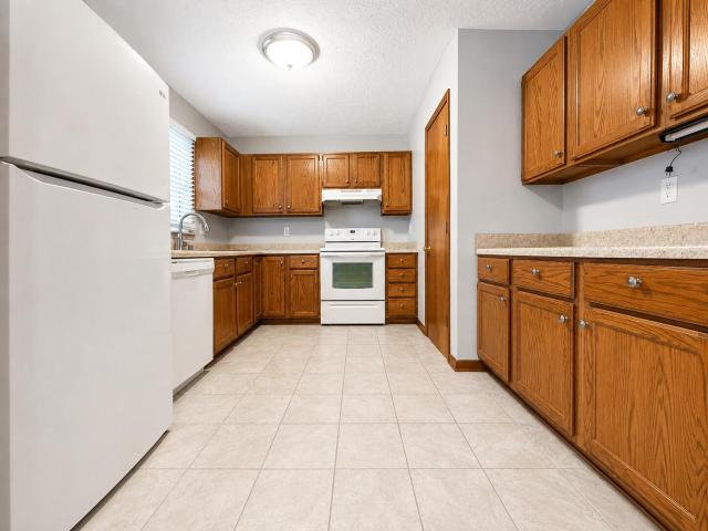 732 Troy Trail