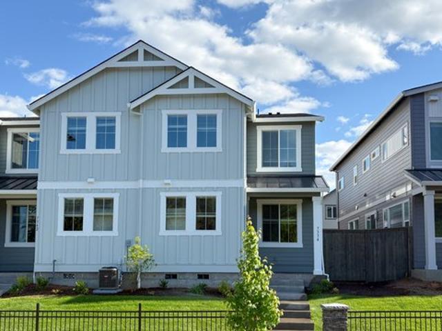 7334 SE Butternut, Hillsboro, OR 97123