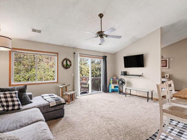 7335 Derby Lane