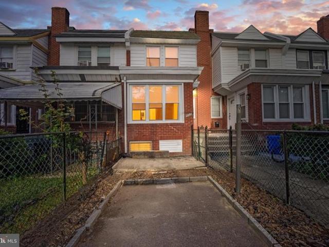 7337 E Walnut Ln, Philadelphia, PA 19138