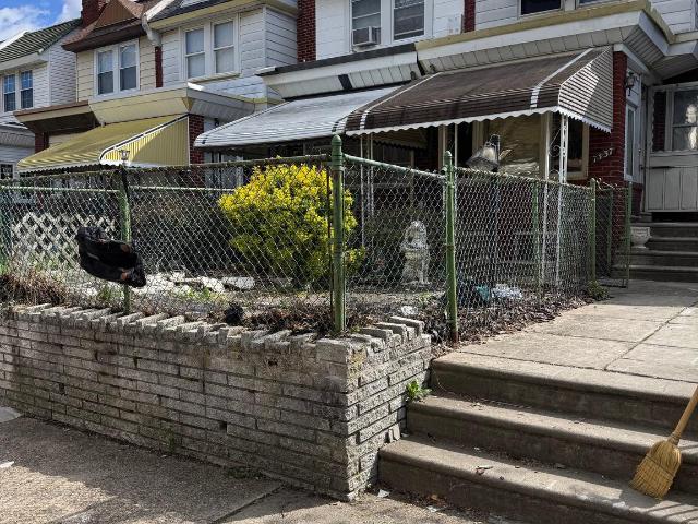 7337 E Walnut Ln, Philadelphia, PA 19138 | MLS #PAPH2609 | Compass