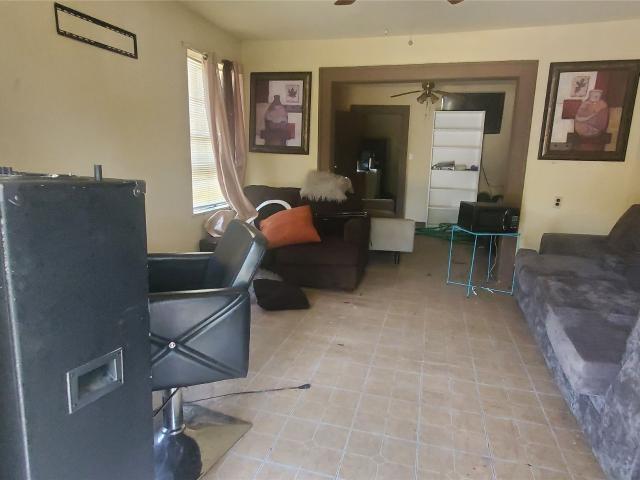 7337 Parkes St, Houston, TX 77088 | MLS #2813