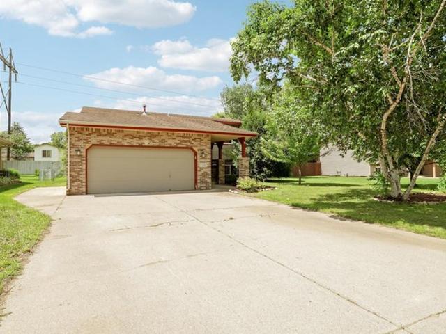 7337 th Pl N, Champlin, MN 55316
