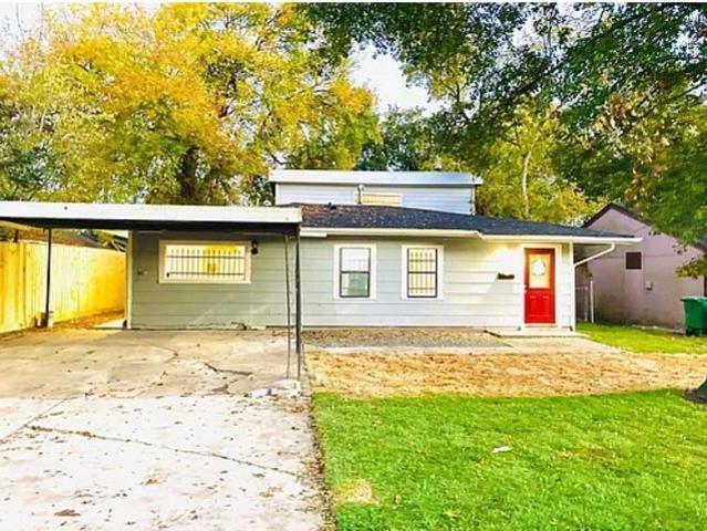 7339 Mountbatten Rd, Houston, TX 77033