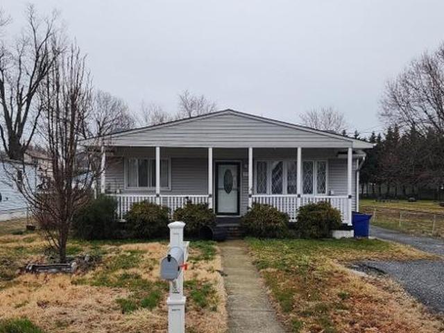 7339 Hughes Ave, Sparrows Point, MD 21219