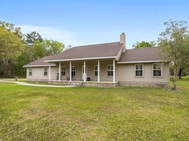 7330 NW 137th Ave, Morriston, FL 32668
