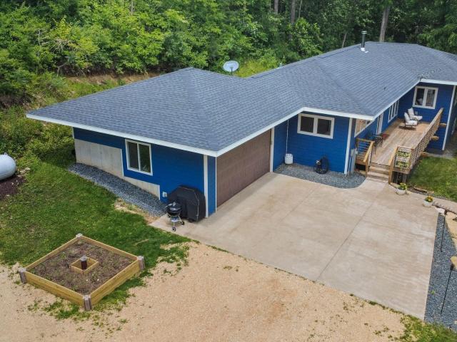 7330 Roberts Road