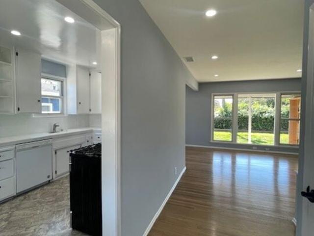 7330 W 89TH Street