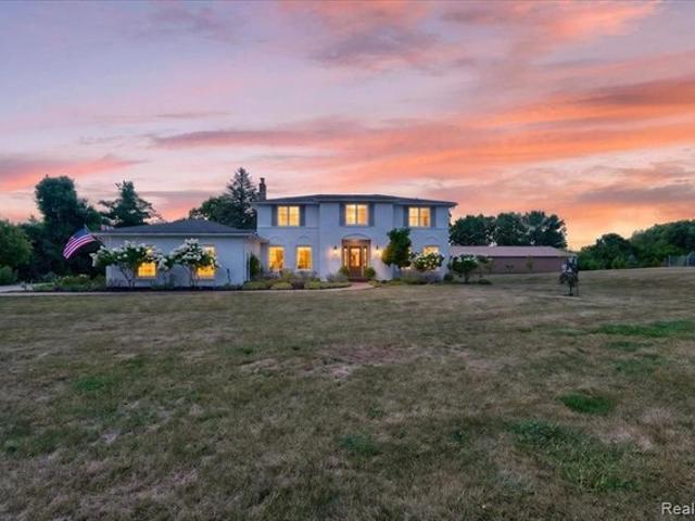 7330 W Gates St, Bruce Township, MI 48065