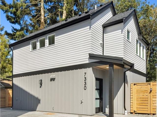 7330 25th Ave NW, Seattle, WA 98117