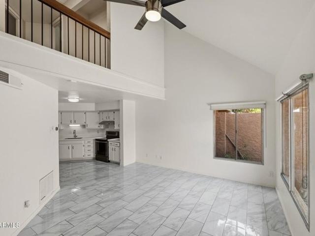 7331 N 44th Ave, Glendale, AZ 85301