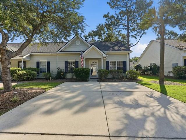 7331 Suncatcher Dr, Hanahan, SC 29410