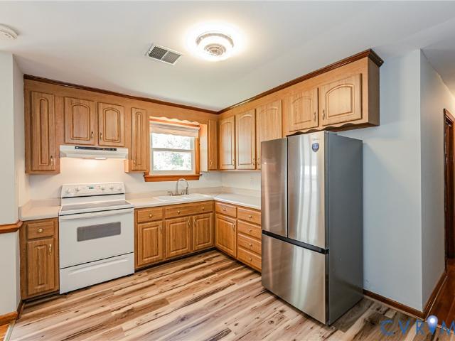 7331 Sandy Lane