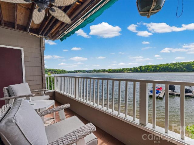 7332 Lakefront Drive # 4