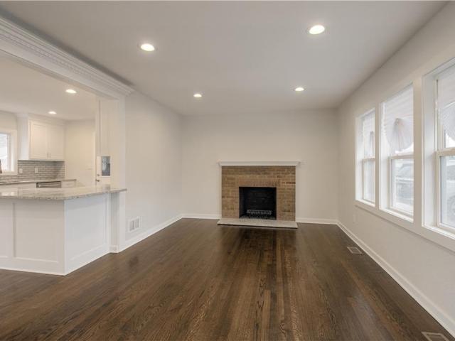 7332 Parallel Pkwy, Kansas City, KS 66112 | MLS #2605