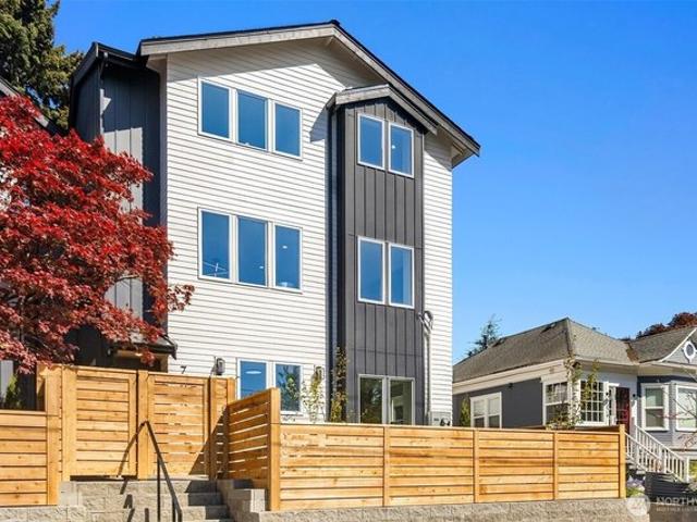 7332 25th Ave NW, Seattle, WA 98117