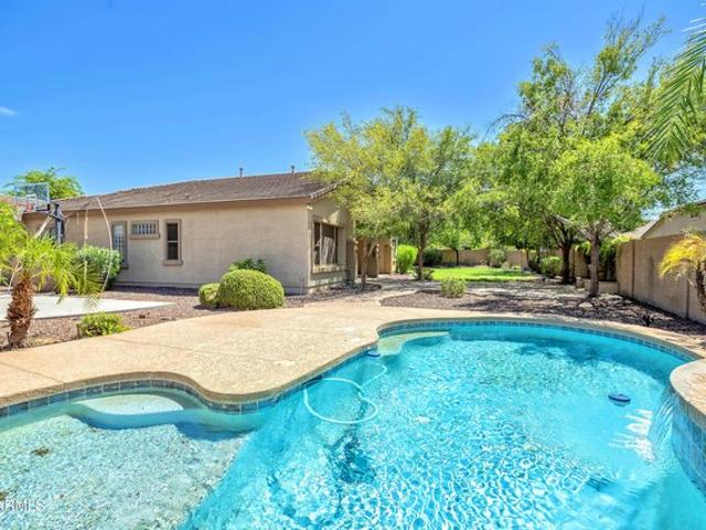 7333 N Kirsten Ave, Glendale, AZ 85305