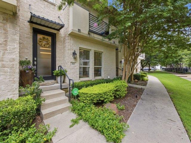 7333 Valley View Ln Unit 305, Dallas, TX 75240