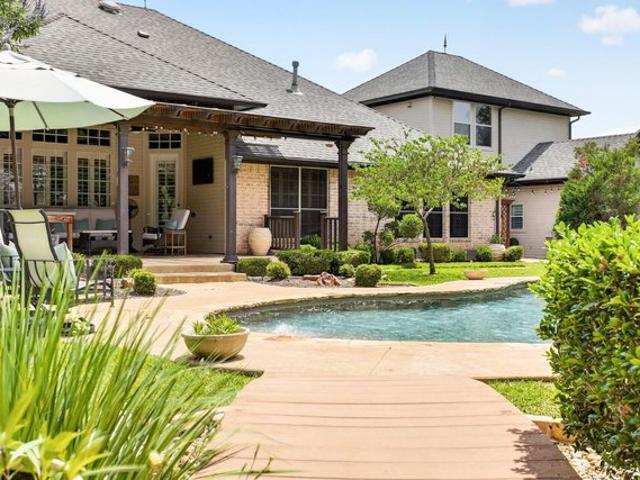 7333 Wooded Acres Trl, Mansfield, TX 76063