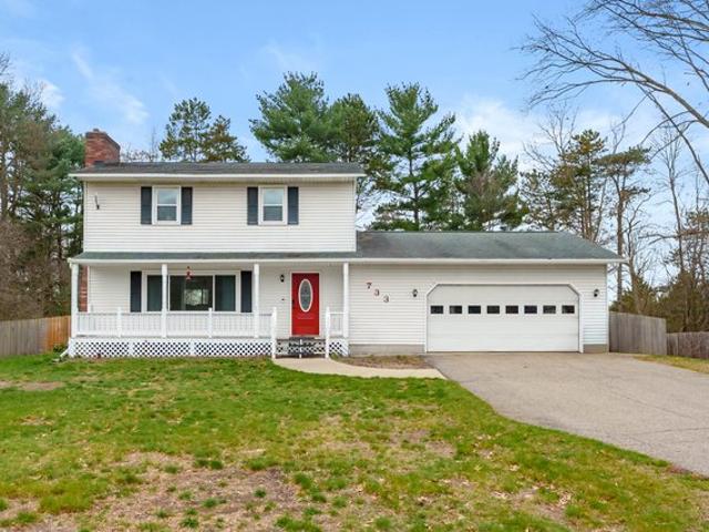 733 Chadds Ford Way, Kalamazoo, MI 49009