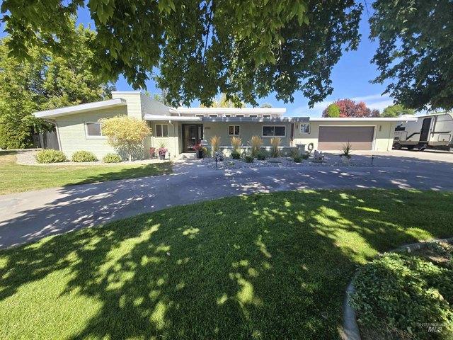 733 Greenwood Dr, Twin Falls, ID 83301