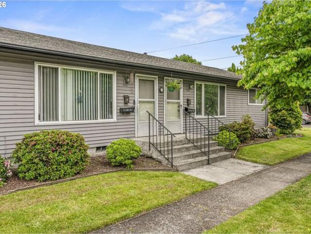 733 Delaware St, Longview, WA 98632