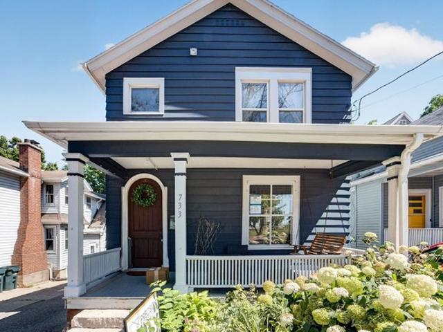 733 E Gorham St, Madison, WI 53703