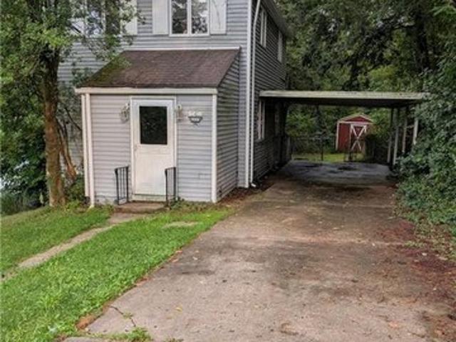 733 East Dr, Clairton, PA 15025