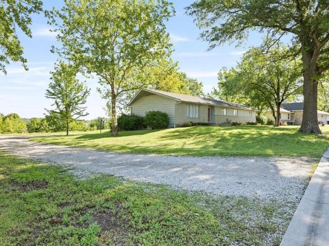 733 Fairway Lane