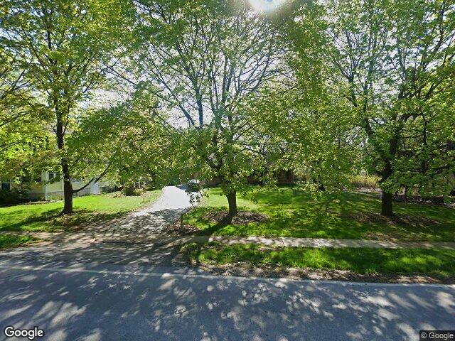 733 Findlay St, Perrysburg, OH 43551