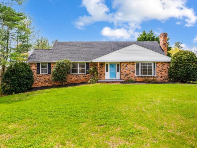 733 Oakville Rd, Appomattox, VA 24522 | MLS #365312 | Compass