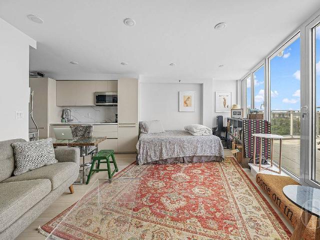 733 Ocean Parkway, Brooklyn, NY