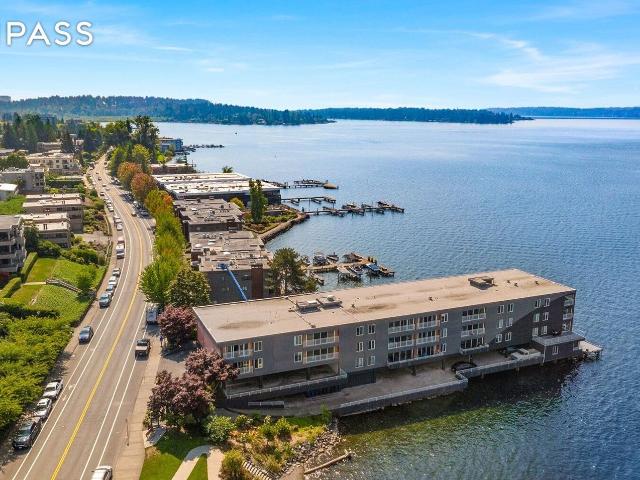733 Lake St S 101, Kirkland, WA