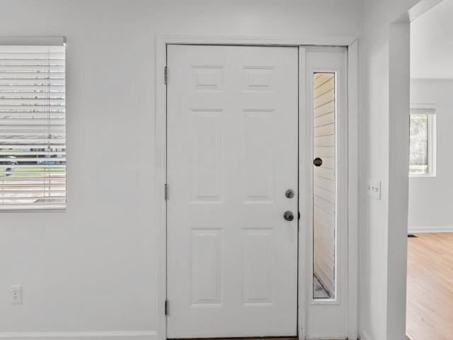 733 Luna Court