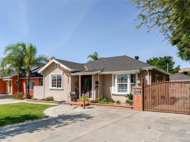 733 N Alexander St, San Fernando, CA 91340 | MLS #SR26058 | Compass