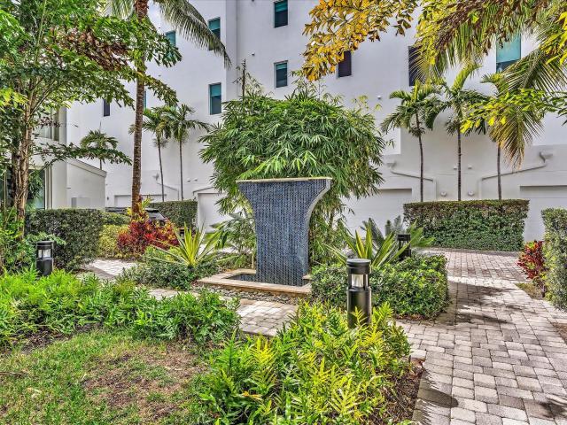 733 NE 4th Ave, Unit 733, Fort Lauderdale, FL 33304 | MLS #F10458