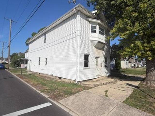 733 S Main St, Washington Court House, OH 43160