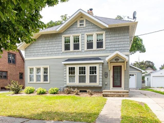 733 S Mueller St, Appleton, WI 54914