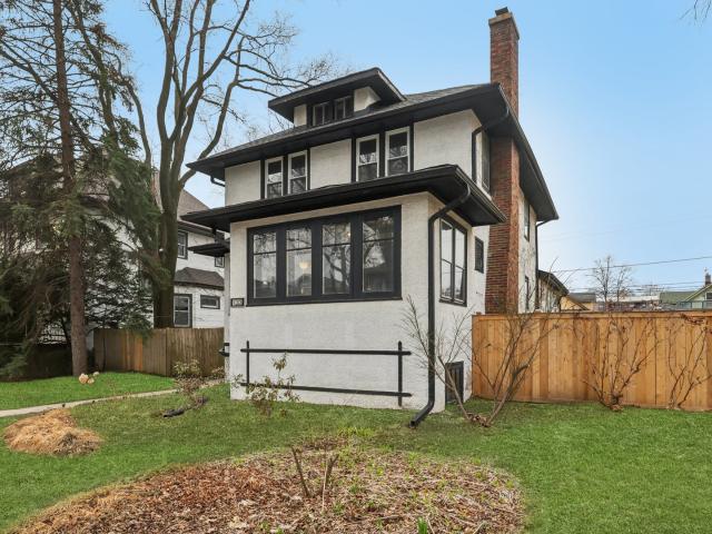 733 S Oak Park Ave, Oak Park, IL 60304 | Compass